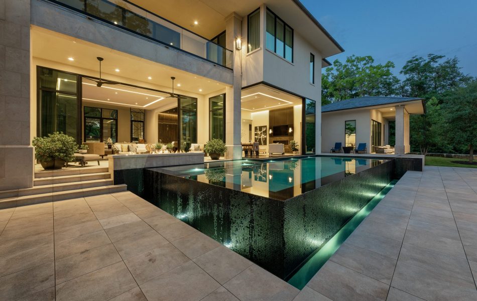 Perimeter Overflow Space Project - Claffey Pools